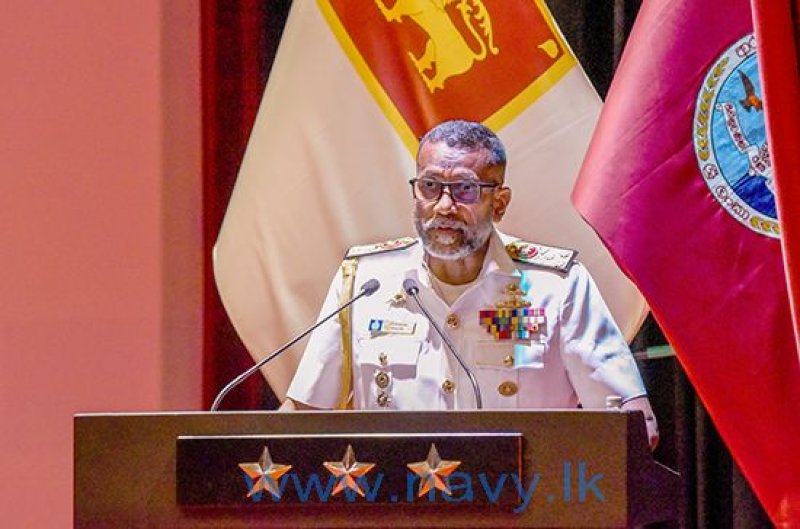 Commander of the Navy delivers guest lecture to student officers of DSCSC