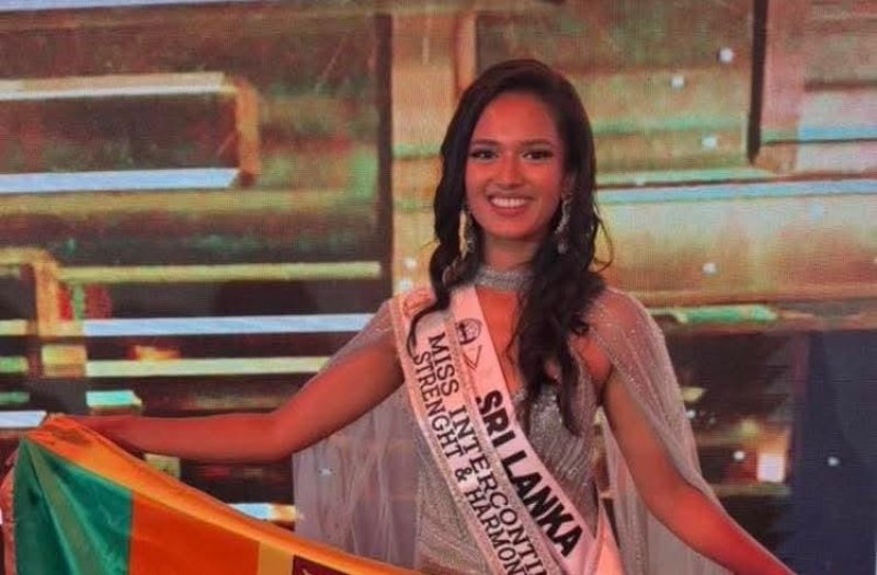 Hansana Balasuriya Returns to Sri Lanka After Miss Intercontinental Win