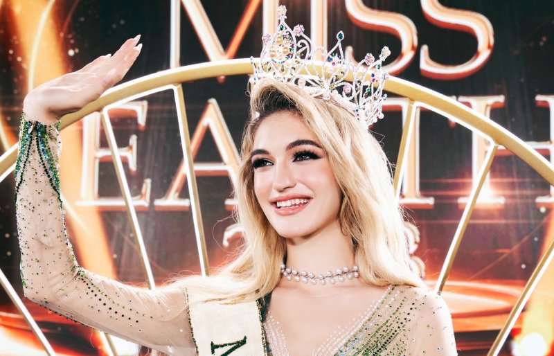 Albanian beauty crowned Miss Earth 2023