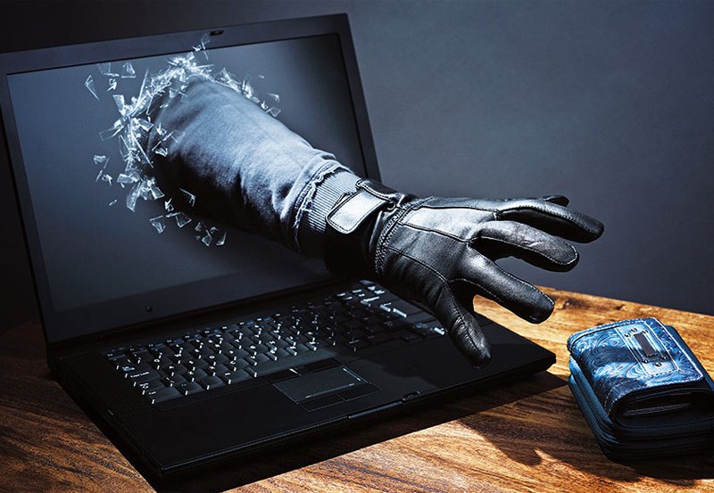 Police nabs suspect over online money fraud case