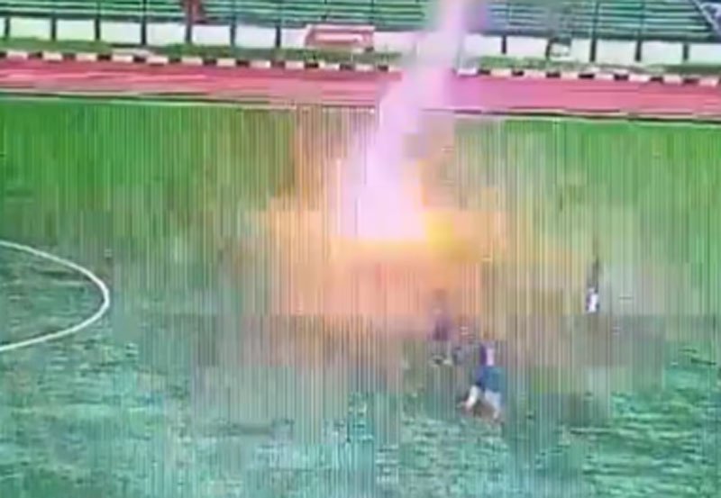 Footballer dies after being hit by lightning during match